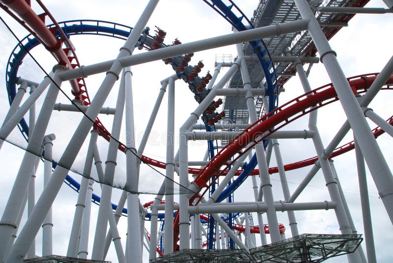 Battlestar Galactica editorial stock image. Image of park - 33546299