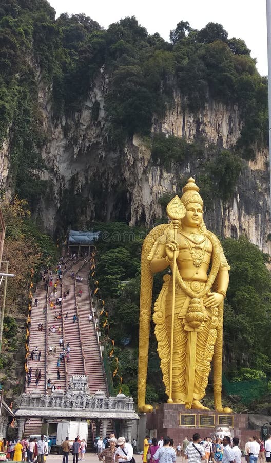 Batu Caves and Hindu Temple Editorial Stock Image - Image of gold ...