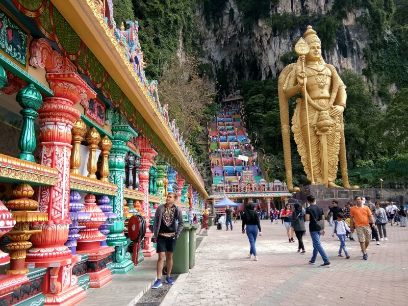 Batu caves editorial stock photo. Image of temples, batu - 166244503