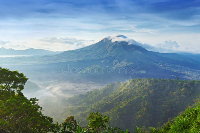 Berg Batur-Vulkan, Bali-Insel Stockbild - Bild von frech, ansicht ...