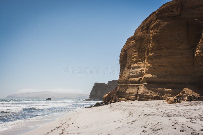 Cliff Over the Pacific Ocean. Paracas, Peru Stock Photo - Image of ...