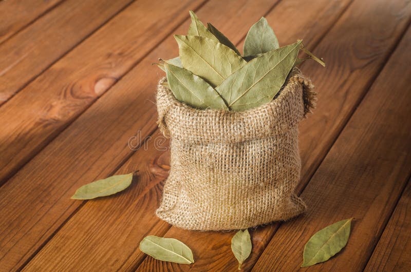 Bay leaves in the bag stock image. Image of nature, herbal - 84989933
