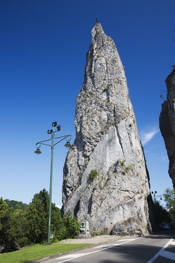 Le Rocher Bayard At Meuse River In Dinant, Belgium Stock Image - Image ...