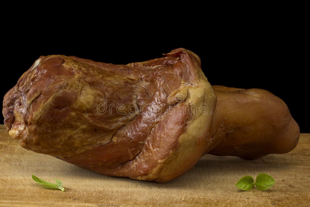 Bayerischer Knöchel Von Schweinefleisch Stockfoto - Bild von weizen, markierungsfahne: 44020180