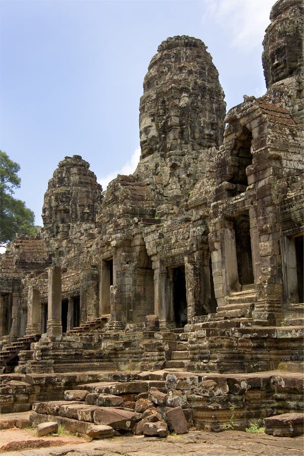 Bayon Tempel - Angkor Wat - Kambodscha Stockbild - Bild von tourismus ...