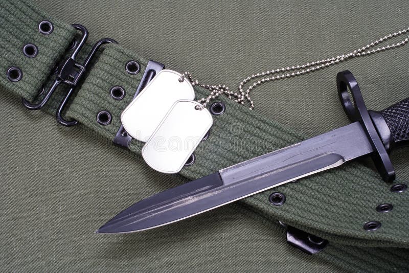 Bayoneta del rifle M16 foto de archivo. Imagen de arma - 101489838