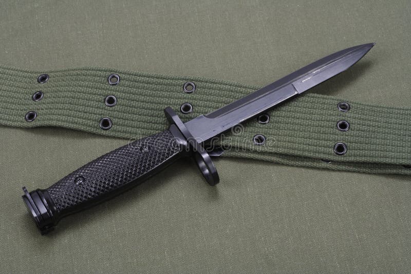 Bayoneta Del Rifle M16 En El Uniforme Imagen de archivo - Imagen de ...