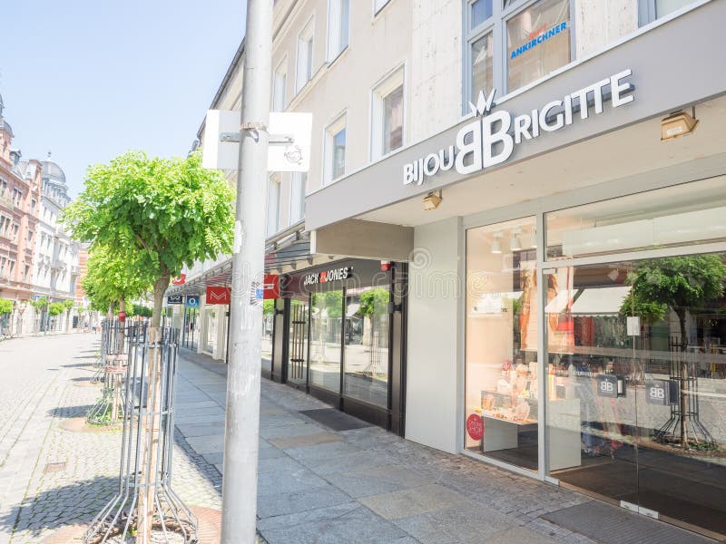 Bb Store Stock Photos - Free & Royalty-Free Stock Photos from Dreamstime