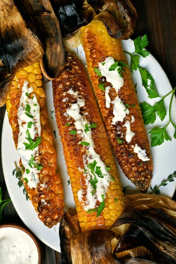 Bbq, Grilled Corn, Top View Stock Image - Image of baked, cobs: 79420757