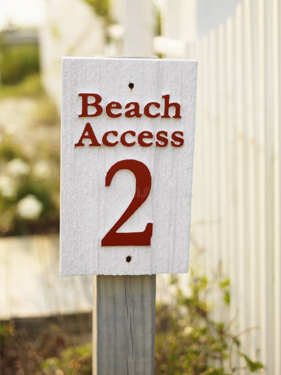 Beach access sign. stock image. Image of head, island - 3284557