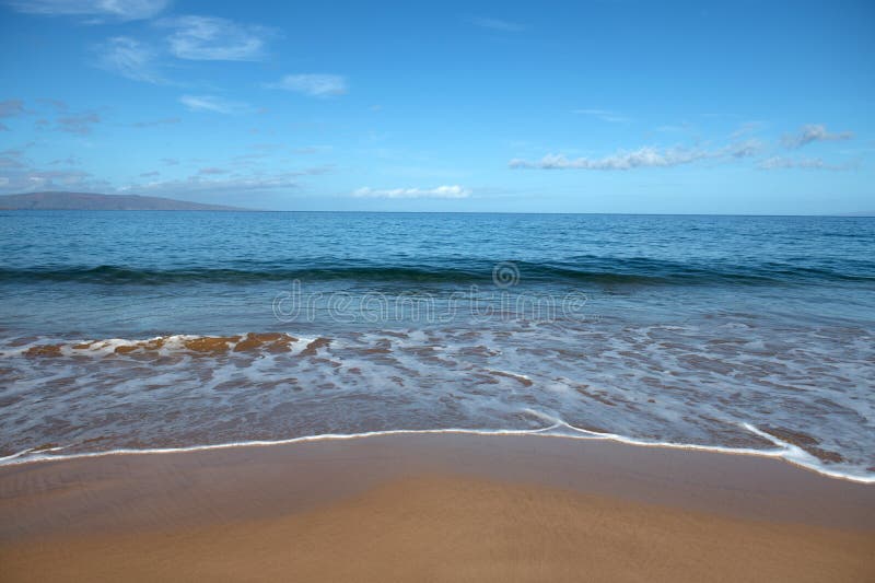 Beach Background. Calm Beautiful Ocean Wave on Sandy Beach. Sea View ...