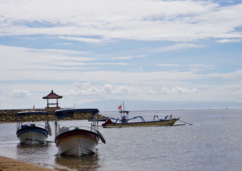 Beach in Bali Indonesia Blue Water Boats Editorial Photography - Image ...