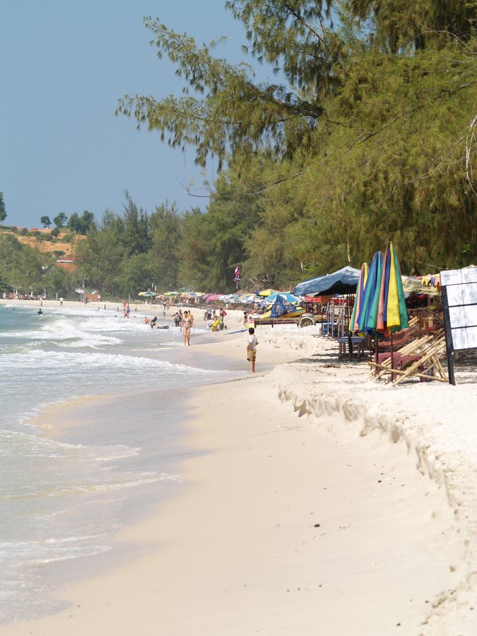 Independence Monument, Phnom Penh, Cambodia Editorial Photography ...