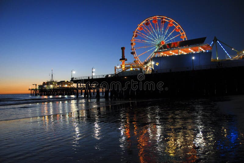 Wildwood Boardwalk editorial stock image. Image of night - 15820459