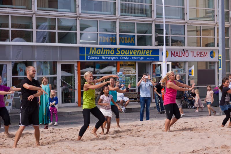 Beach dancing in city editorial photography. Image of movement - 26197767