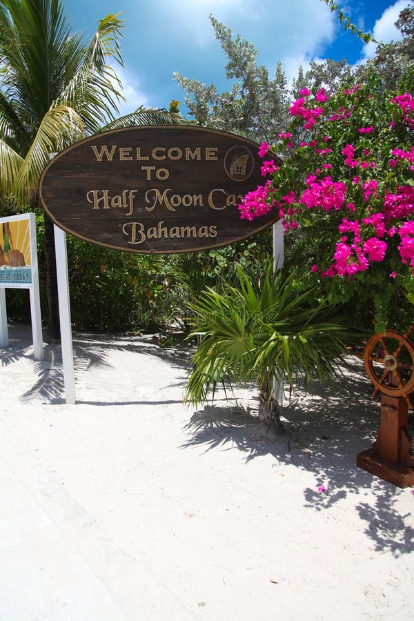 Beach at Half Moon Cay, Bahamas, Welcome To Half Moon Cay Sign ...