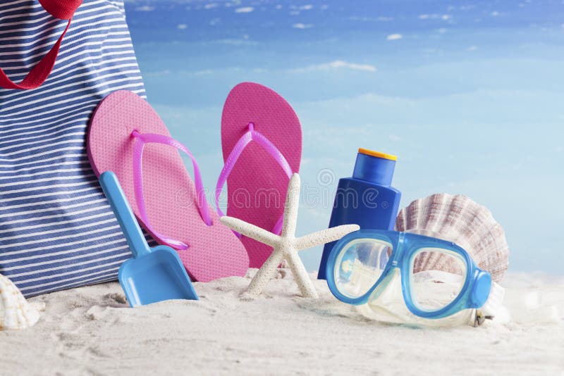 Beach Items, Summer Vacation Background Stock Photo - Image of seashell ...
