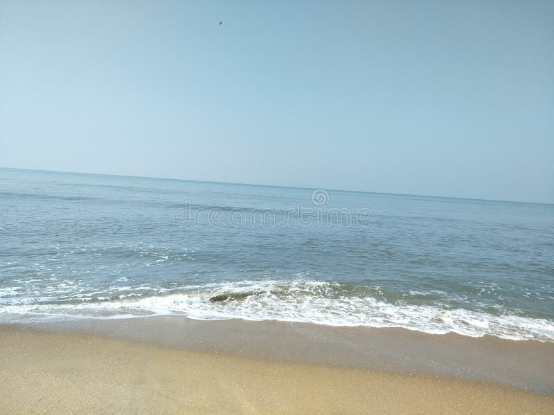Beach in Kerala. Sand, Sky and Ocean Stock Photo - Image of breaking ...
