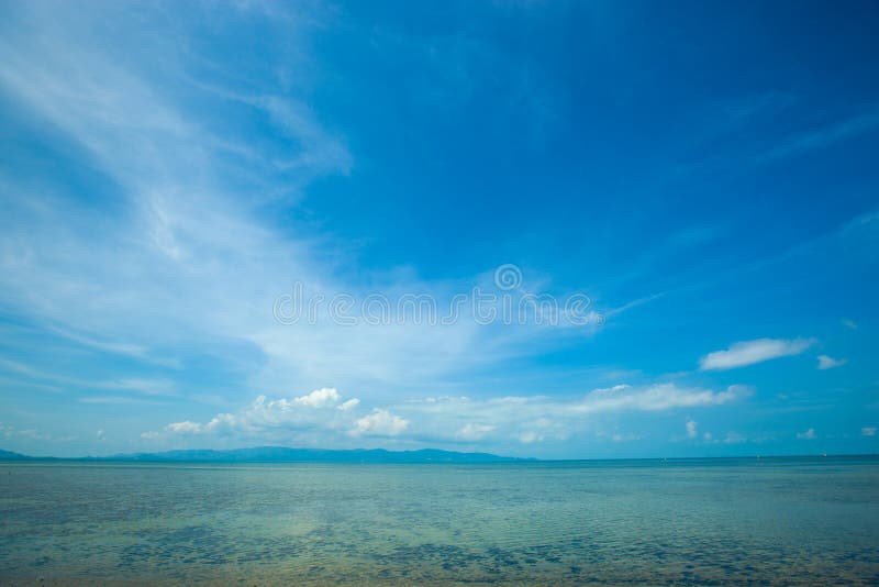 Night Scene in a Deserted Beach Stock Image - Image of lonely, clouds ...