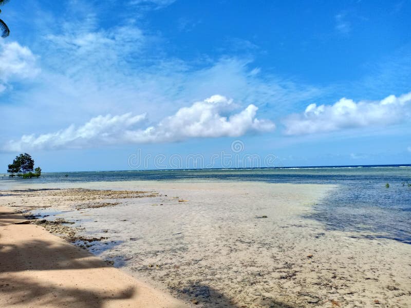 Beach at Nunuk Village stock photo. Image of sunlight - 201321294