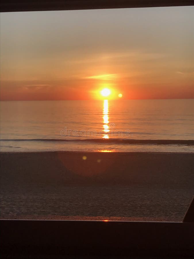 Beach and Ocean View Sunset Stock Image - Image of sunset, ocean: 175652327