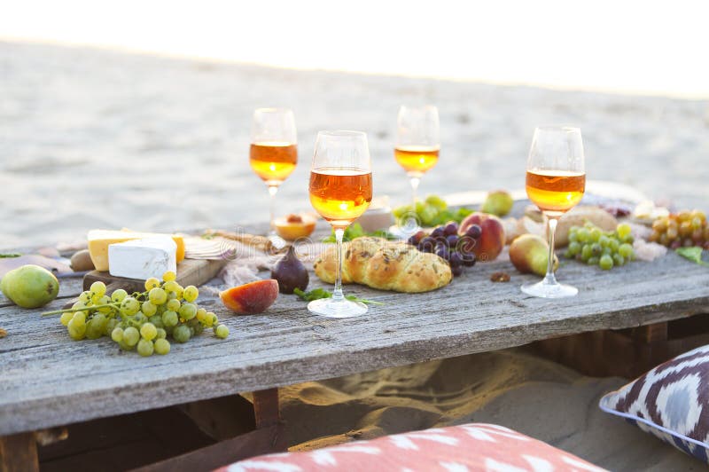 Beach Picnic Table with Rose Wine Stock Image - Image of bread, cooking ...