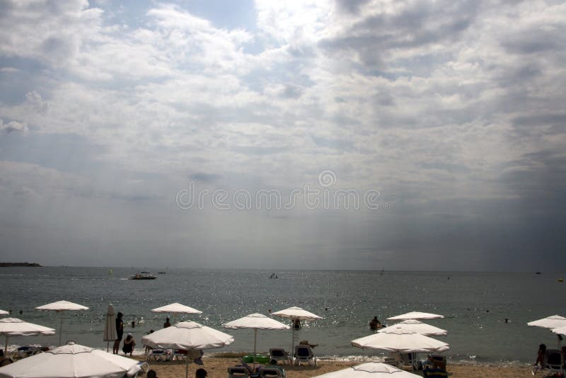 Beach in Ravda, Bulgaria editorial stock image. Image of boats - 59986194