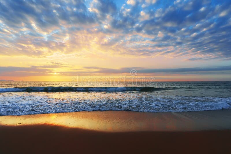 Beach shore at sunset stock image. Image of nature, ocean - 59518625
