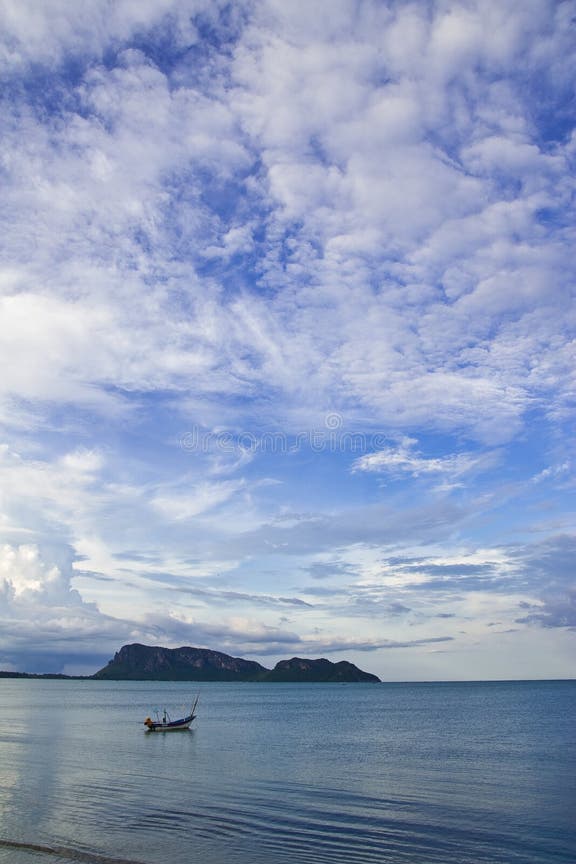 Beach of southern Thai sea stock image. Image of blue - 11034637