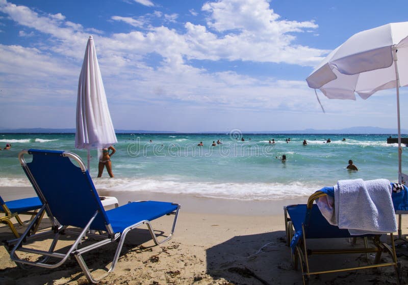 Sunny Sandy Beach Ocean Fun Editorial Photo - Image of downtown ...