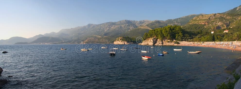 Beach, Sv. Stefan stock image. Image of coast, gora, panorama - 1337023
