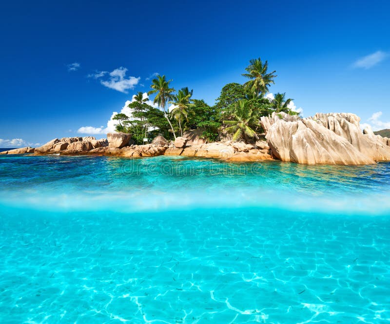 A White Sand Bottom in Clear Water Stock Image - Image of sunlight ...