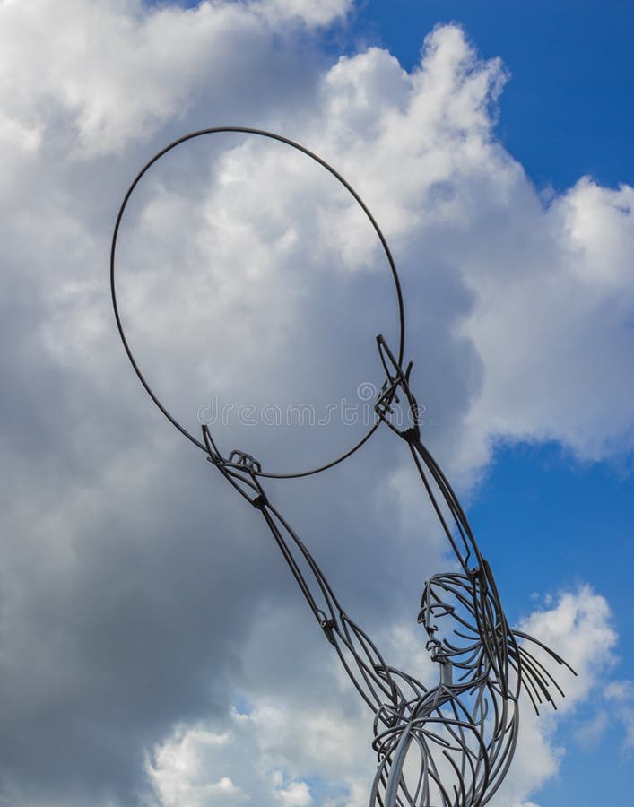 HOPE Sculpture by Robert Indiana in Midtown Manhattan in New York City ...