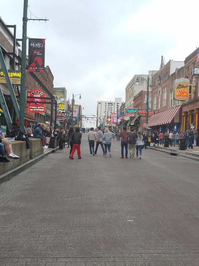 Beale Street editorial photo. Image of scene, street - 114756166