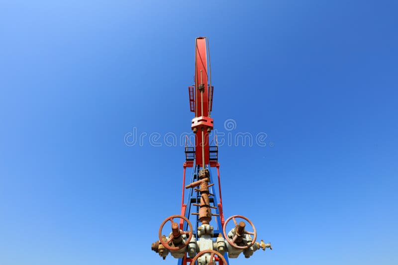 Beam Crank Balanced Pumping Unit Stock Image - Image of petrochemical ...
