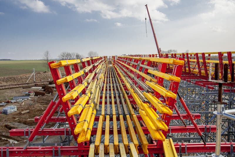 Beam Transom System and Scaffolding Stock Photo - Image of connector ...