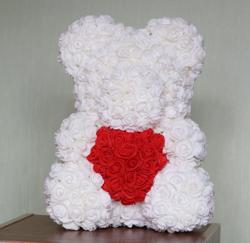 Bear of roses with heart stock photo. Image of holiday - 170506466