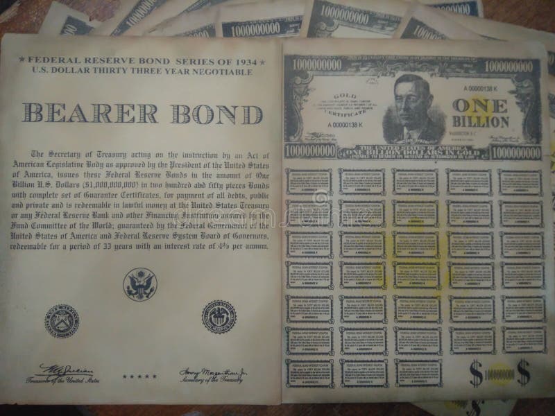 Federal Reserve Bank Statues In Kansas City Editorial Stock Image ...