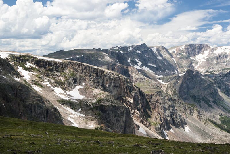 Beartooth Pass stock image. Image of highway, beartooth - 13289653