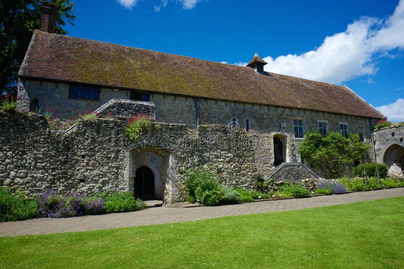 Beaulieu Abbey Church editorial stock image. Image of facade - 51321014
