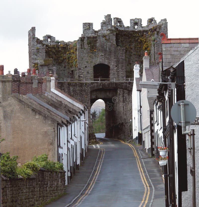 Beaumaris Castle stock photo. Image of kingdom, sightsee - 2272104