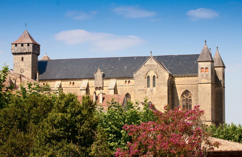 Beaumont Abbey France imagem de stock. Imagem de europeu - 33371529