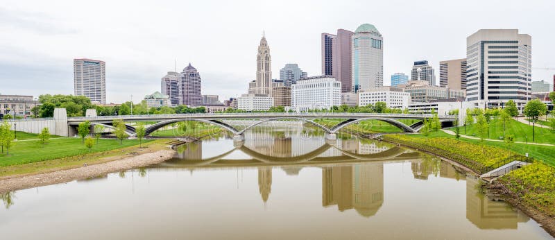 Beautifu View of Columbus Ohios with Fancy Bridge Stock Photo - Image ...
