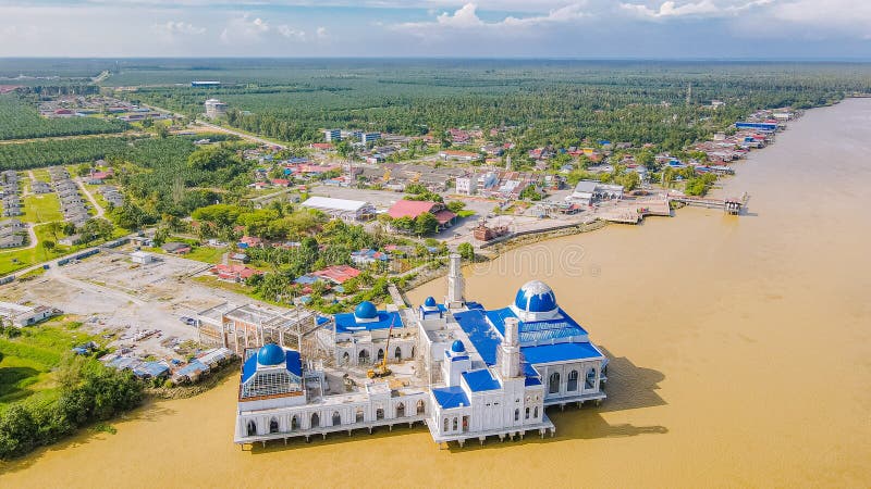 Beautiful Aerial View Mosque Under Construction Stock Photos - Free ...