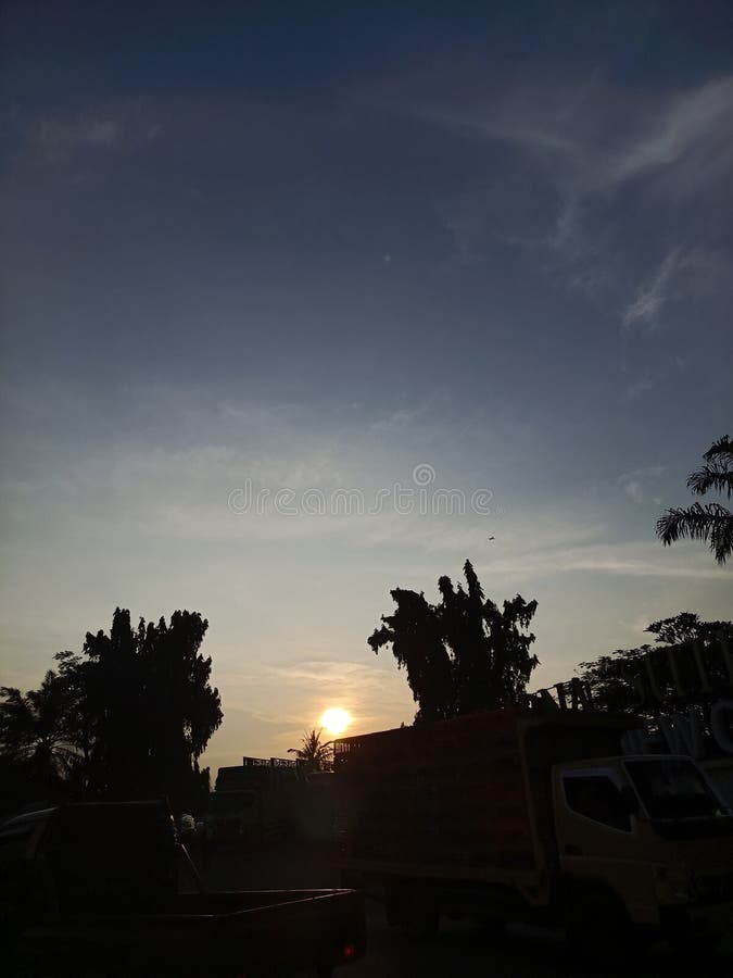 Beautiful Afternoon Sky, and a Sunset that is Very Beautiful and ...