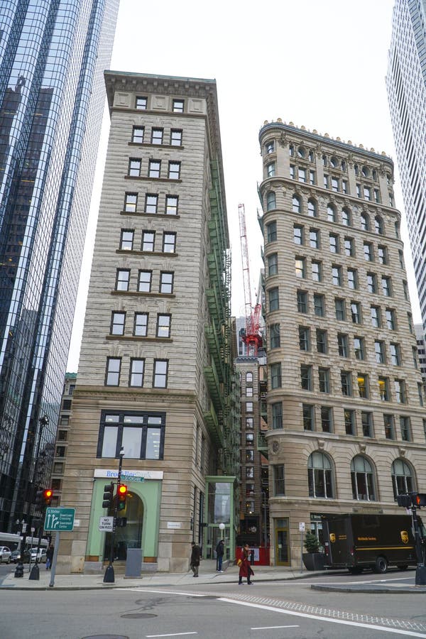 Beautiful Ancient Buildings in Boston - BOSTON , MASSACHUSETTS - APRIL ...