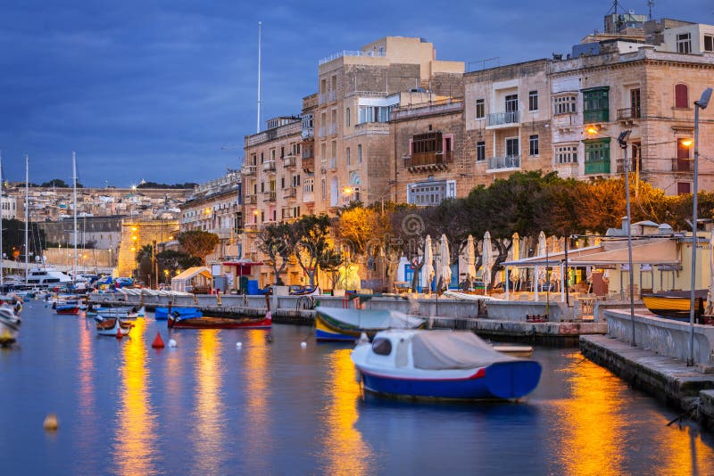 Beautiful Architecture of the Birgu Marina at Dusk, Malta Stock Photo ...
