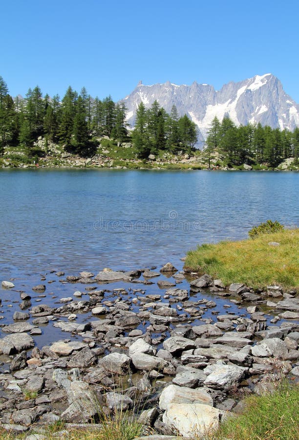 Arpy lake, Aosta Valley stock photo. Image of reflect - 16750362