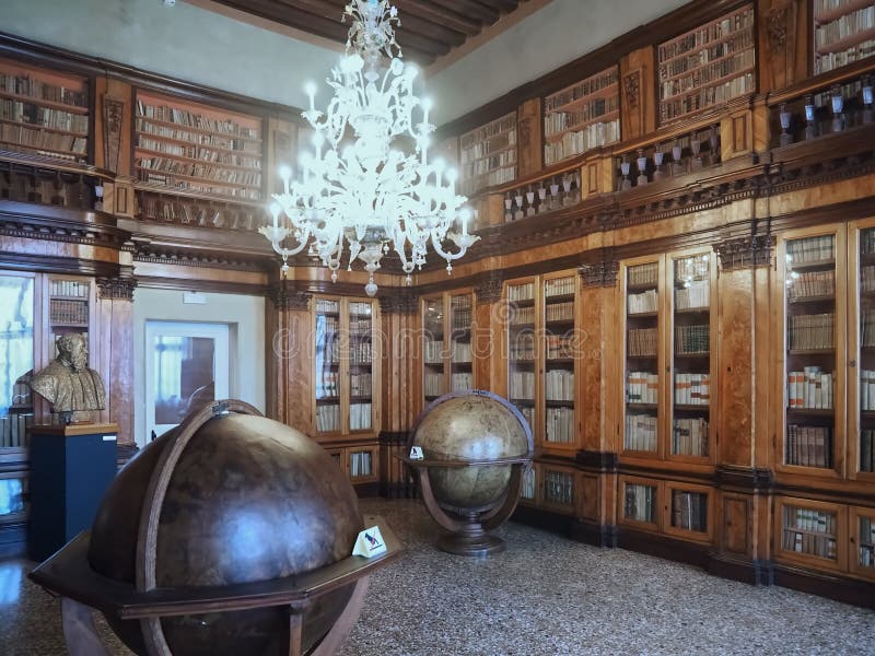 Beautiful Art Collection Inside the Museum Correr in Venice Editorial ...