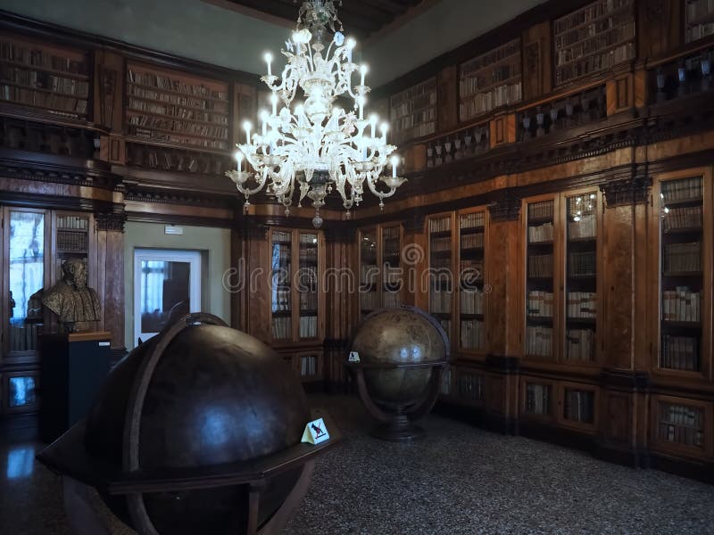 Beautiful Art Collection Inside the Museum Correr in Venice Editorial ...